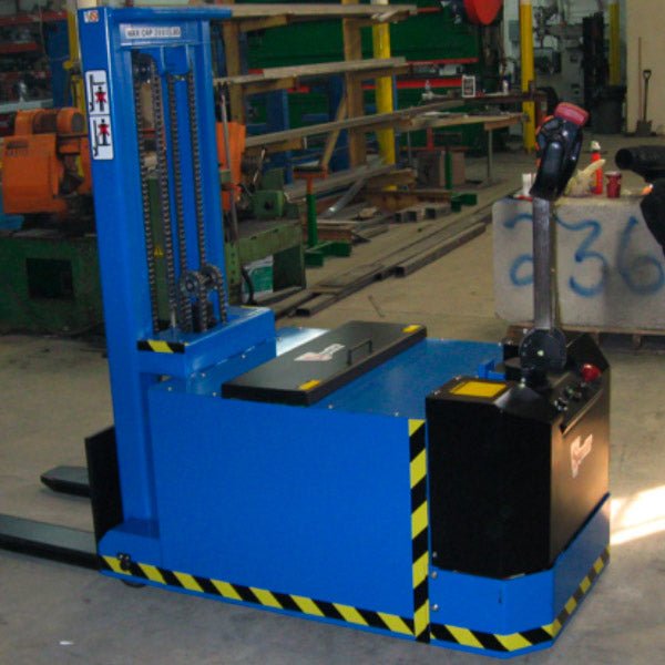Mini Counterbalance Truck – Superlift Material Handling